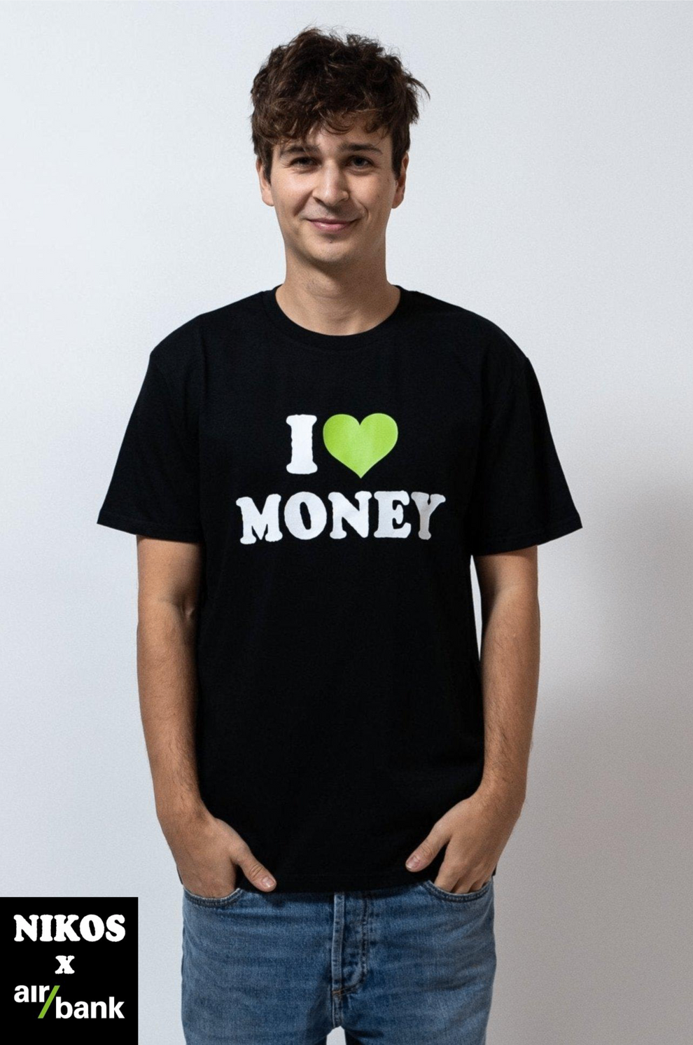 Nikos x Air Bank T-Shirt "BLACK" – NIKOS JE FRAJER